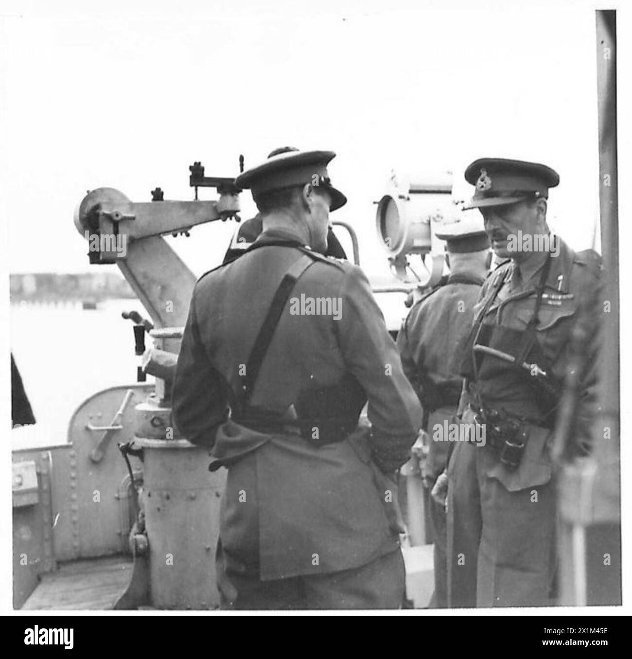 Destroyer command Black and White Stock Photos & Images - Alamy
