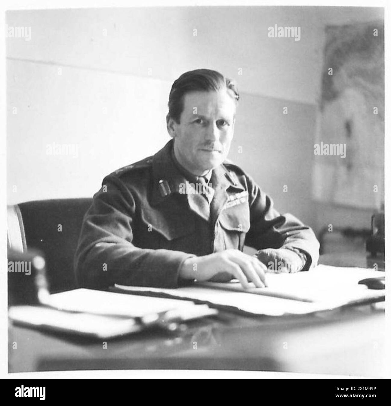 Lieutenant General A.E. Harding, Chief of Staff to General Alexander ...