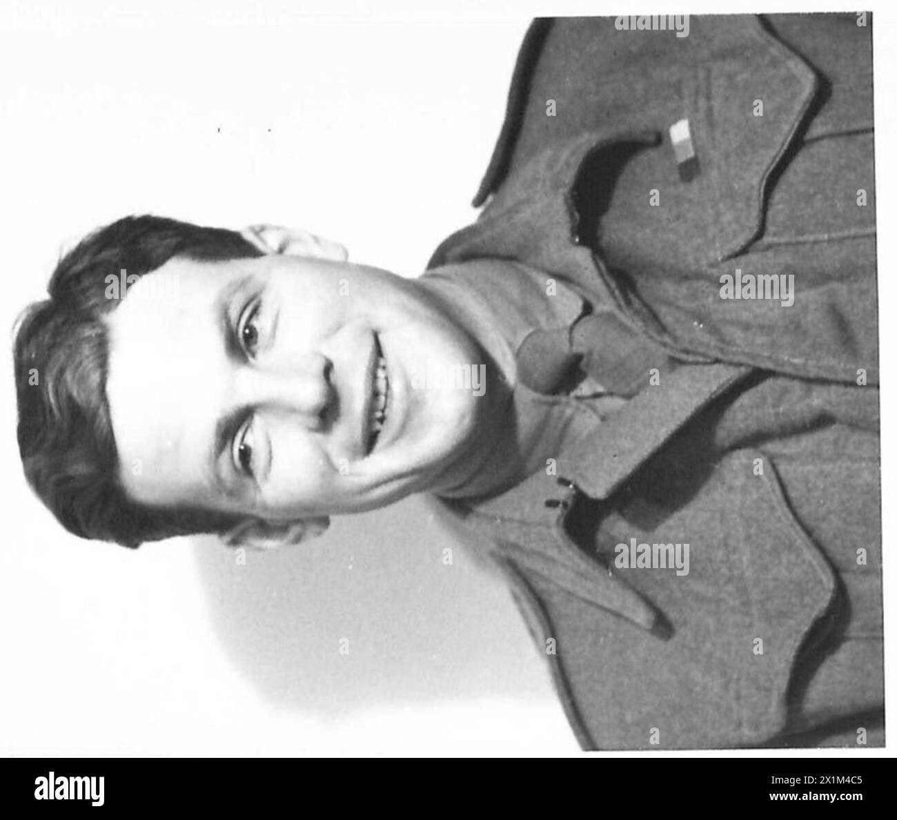 OFFICERS OF NO.5 PUBLIC RELATIONS SERVICE - Lieutenant P.T. Handford ...