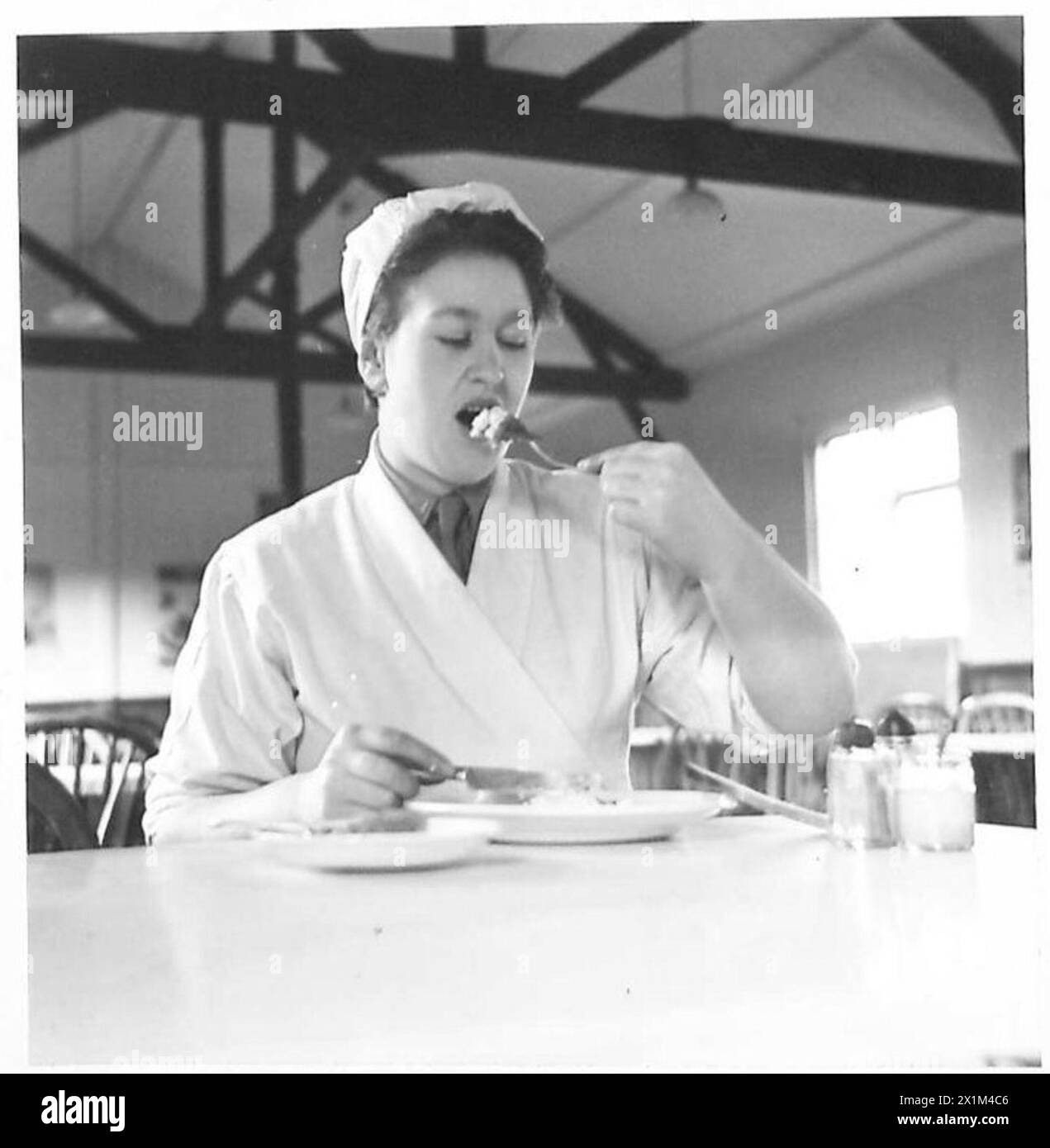 An ATS auxiliary prepares and enjoys a meal at the ATS School of ...