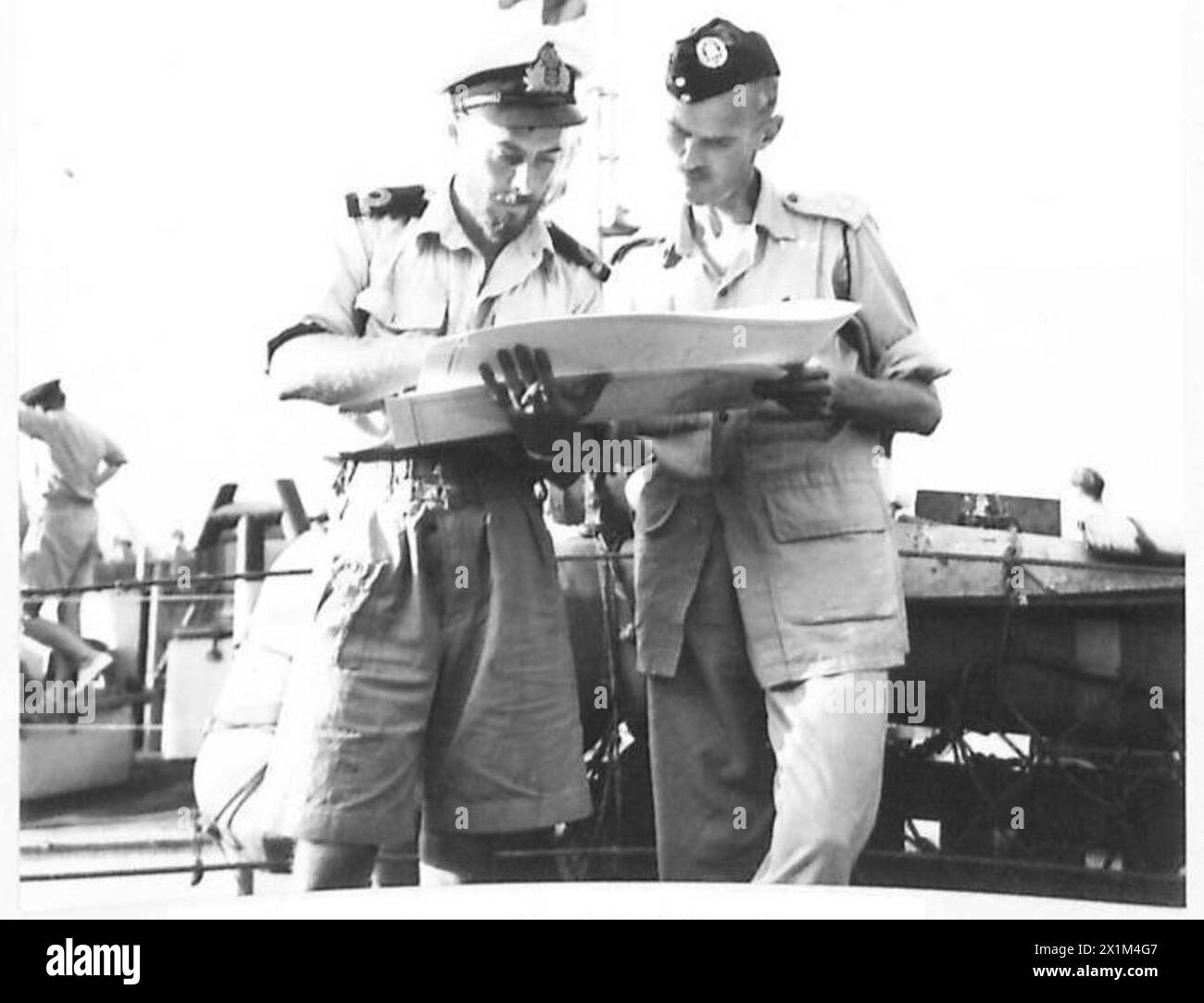 Sub-Lieut. B. Garner of SANF and Major D. Houchin, 2nd-in-Command of an ...