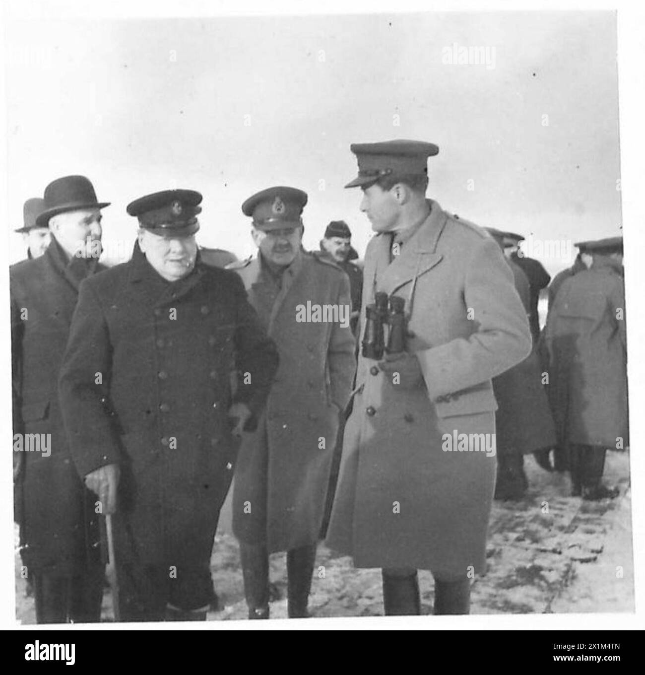 PRIME MINISTER WATCHES A.A. DEMONSTRATION AT SHOEBURYNESS - The Prime ...