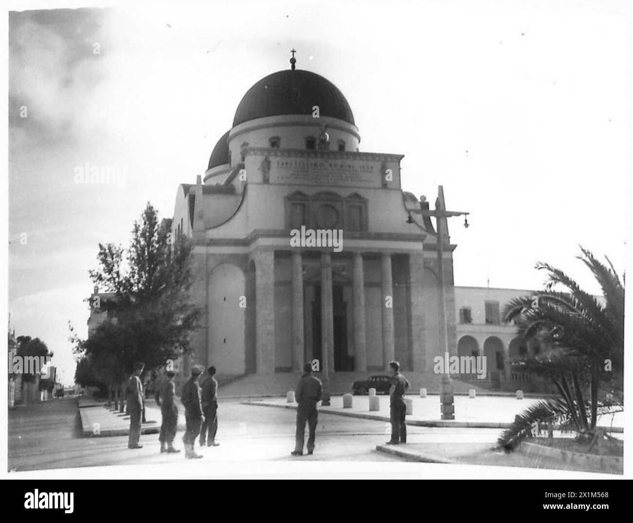 THE LIBYAN CAMPAIGN - The cathedral in Bengazi , British Army Stock ...