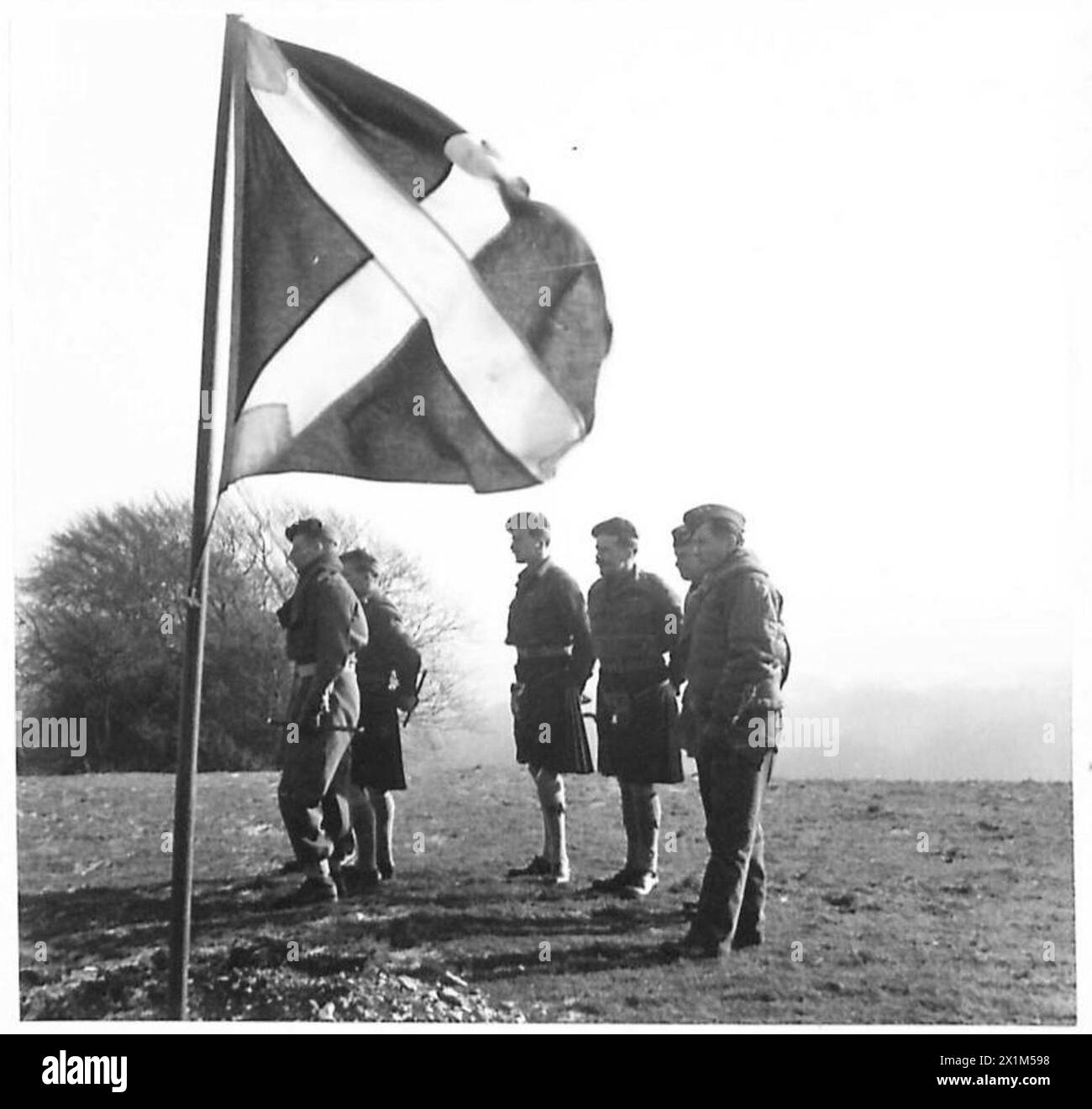 ALLIED COMMANDERS VISIT BRITISH AND AMERICAN TROOPS - A demonstration ...