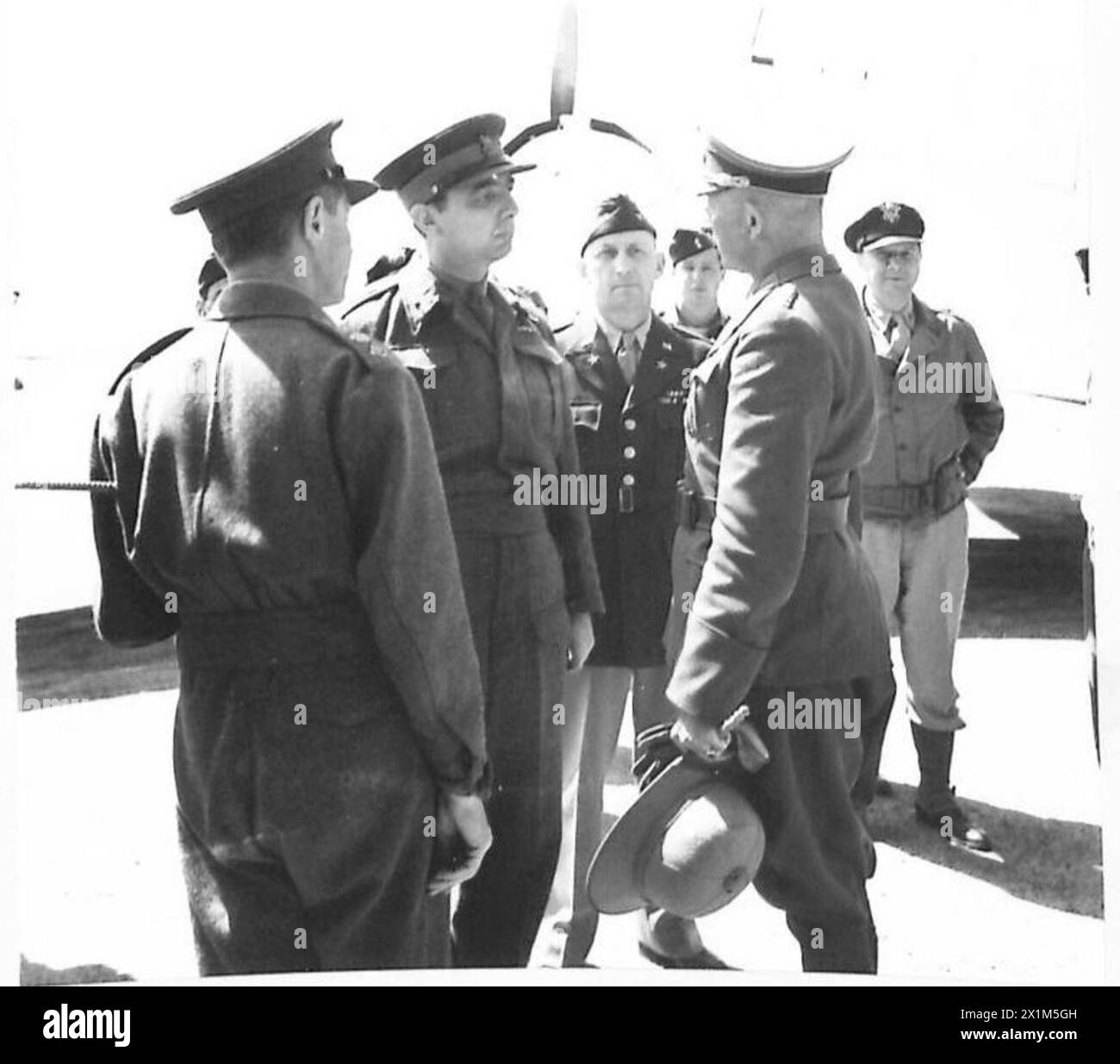 ARNIM CAPTURED - General Von Arnim chatting to Allied officers before ...