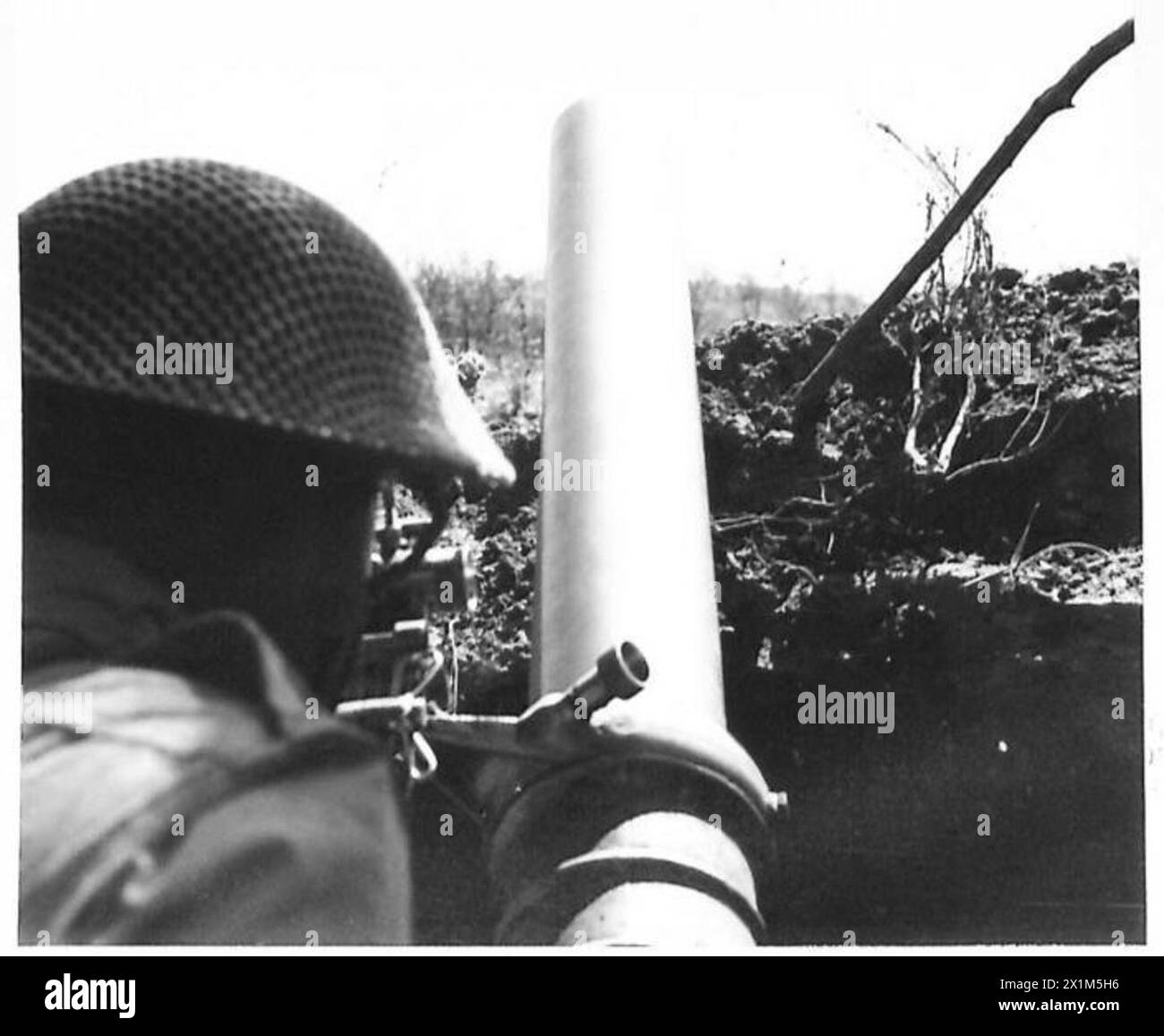 Mortars in action Black and White Stock Photos & Images - Alamy