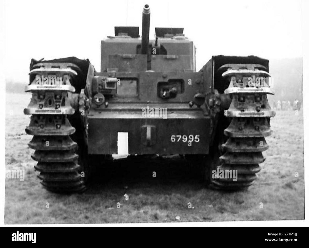 Churchill iii tank hi-res stock photography and images - Alamy