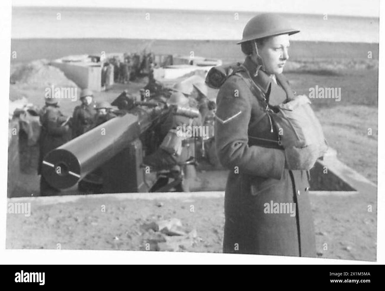 ATS personnel train as gunners at anti-aircraft batteries in the ...