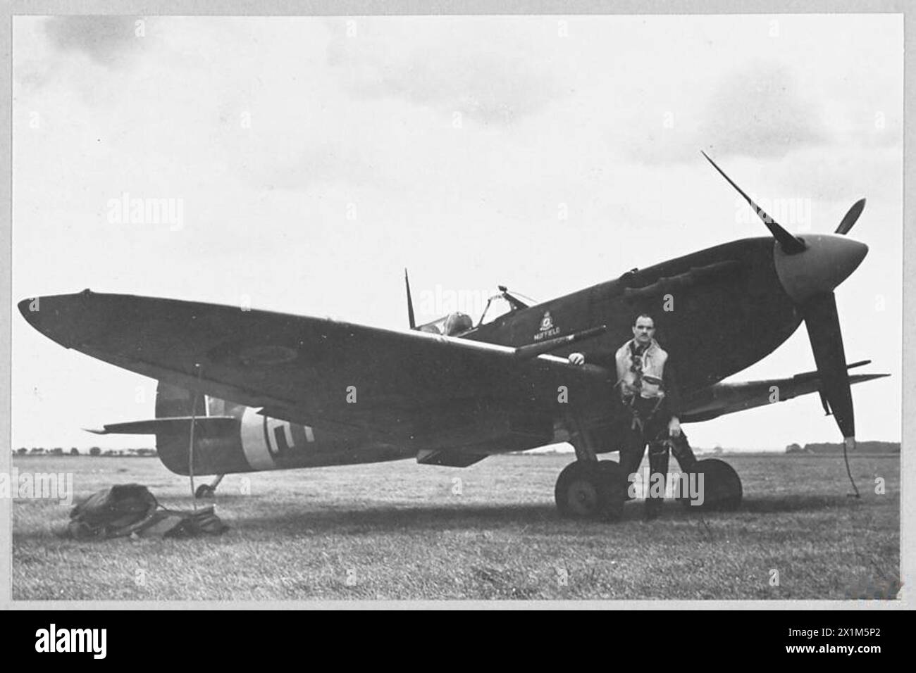 NAMED AIRCRAFT OF MOTOR INDUSTRIES FIGHTER SQUADRON - "NUFFIELD" Pilot ...