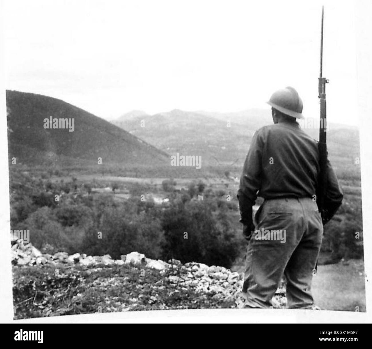 THE 2ND FRENCH MOROCCAN DIVISION COMMANDED BY GENERAL DODY RELIEVE THE ...