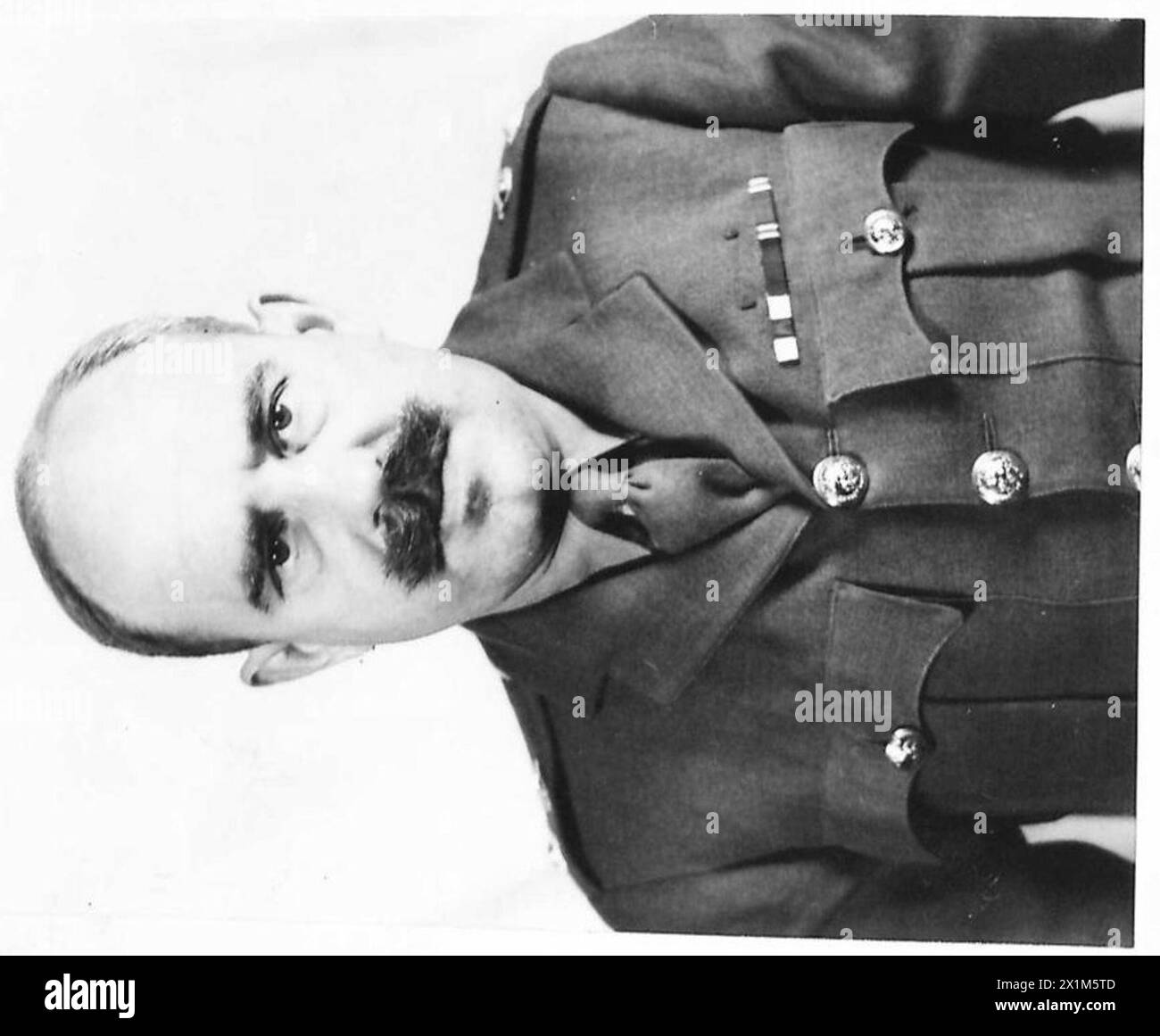 Former british army colonel Black and White Stock Photos & Images - Alamy