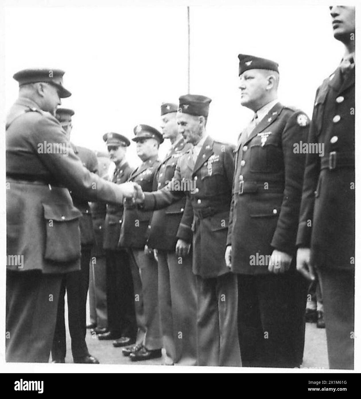 NORTH AFRICANEW C-IN-C MEDITERRANEAN THEATRE DECORATES AMERICAN ...