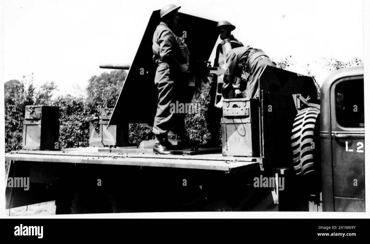 2 pounder Black and White Stock Photos & Images - Alamy