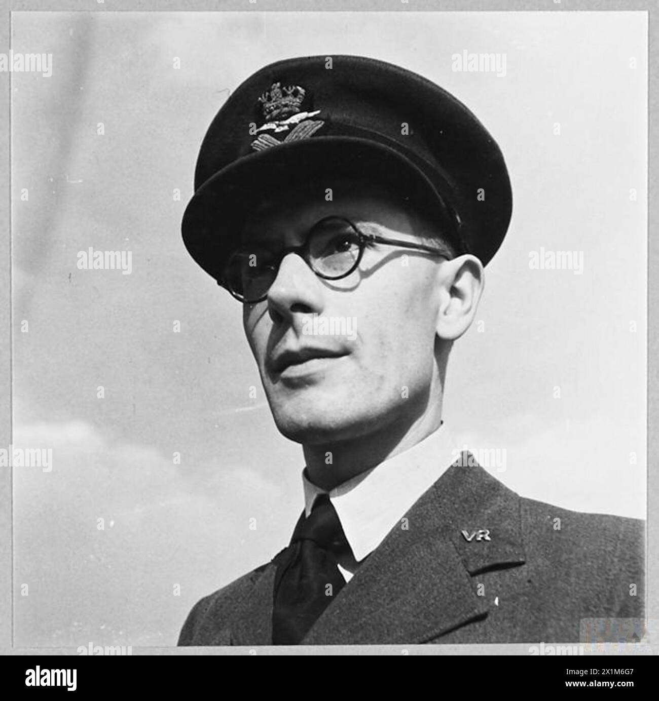 Military intelligence personnel hi-res stock photography and images - Alamy
