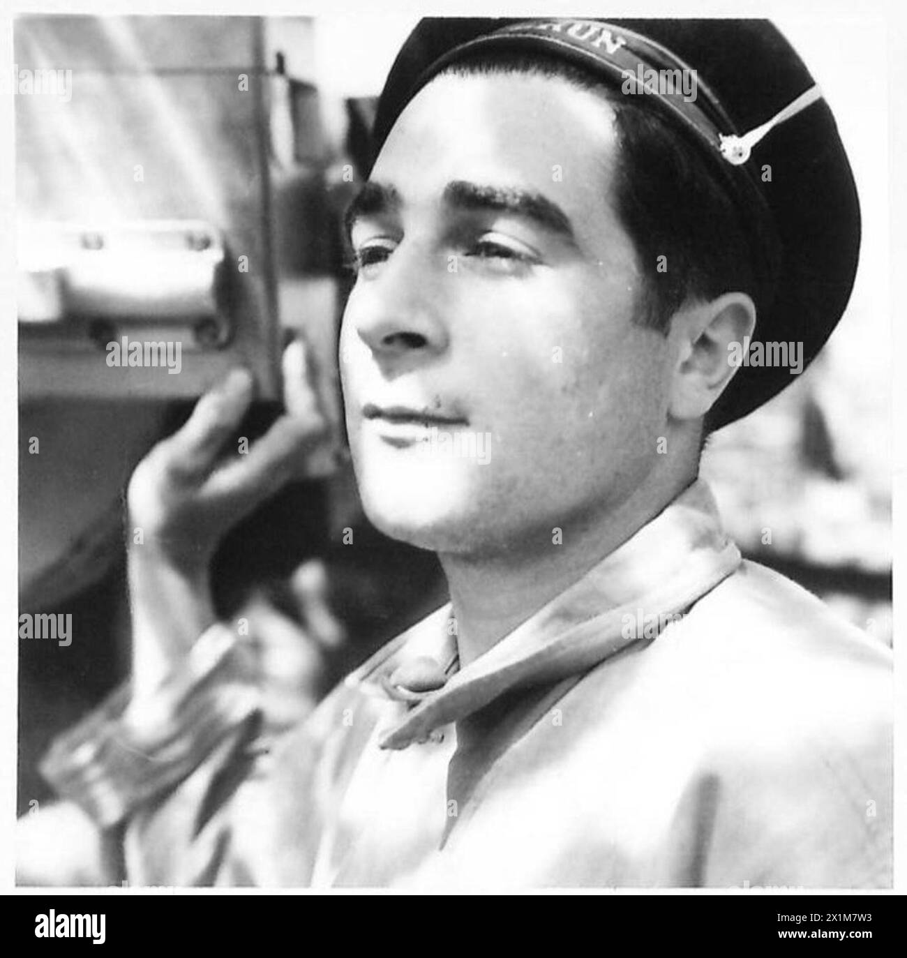 FIFTH ARMY : FRENCH SECTOR NAVAL GUNNERS FIGHT ON LAND - Matelot ...