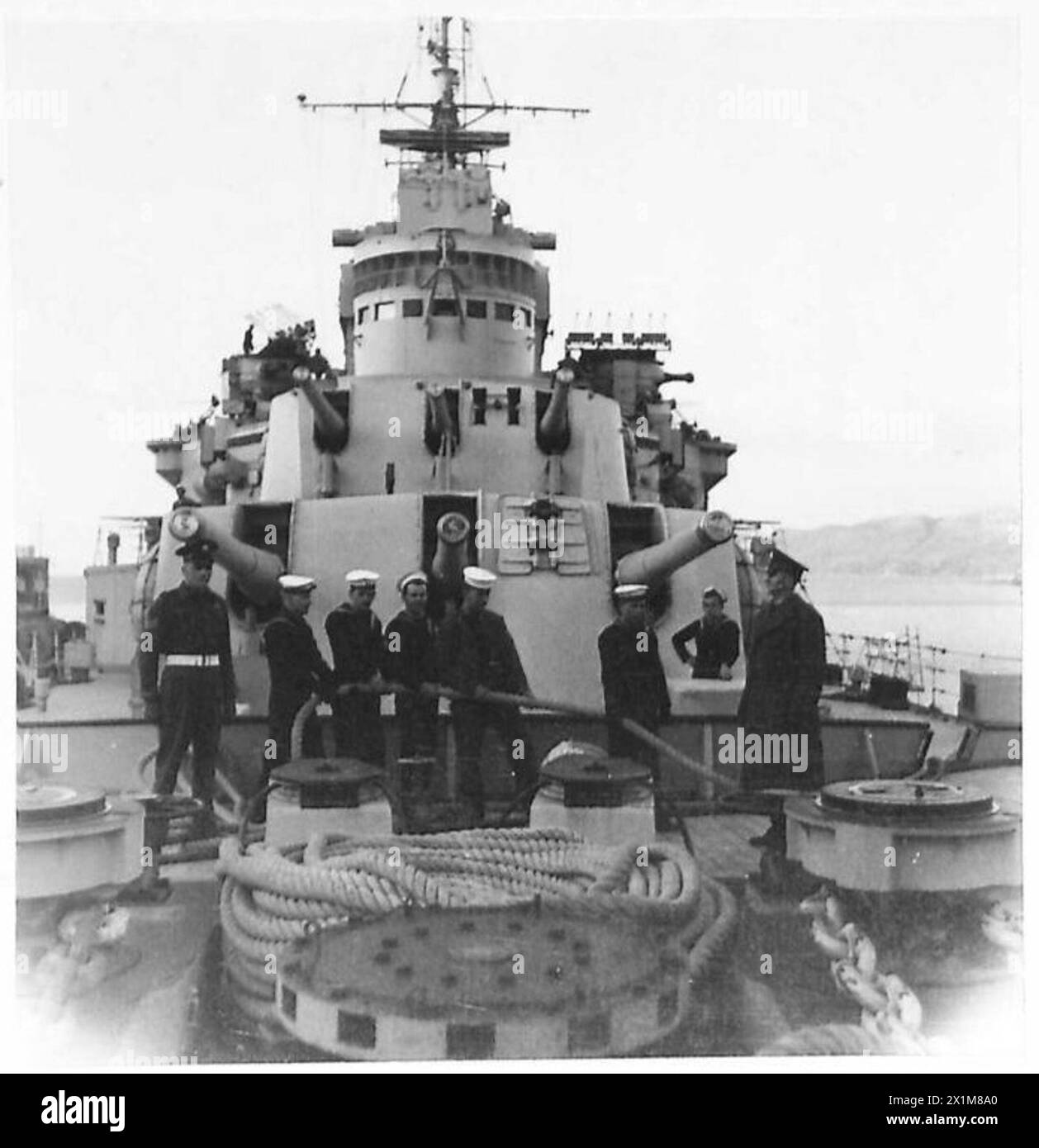 TROOPS VISIT THE CRUISER HMS "LIVERPOOL" - Two Sergeants of the Scots ...