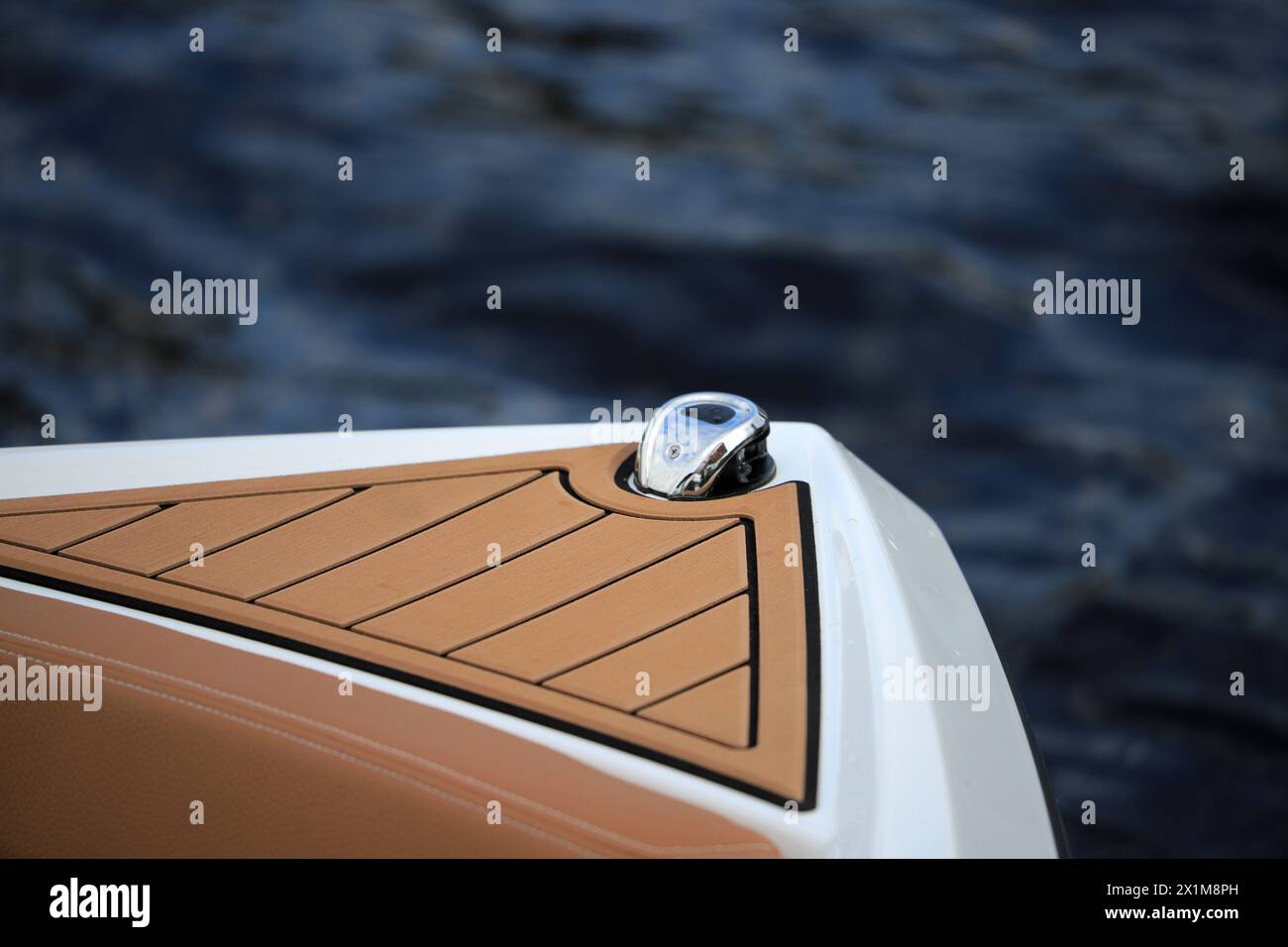 Modern yachting hi-res stock photography and images - Alamy