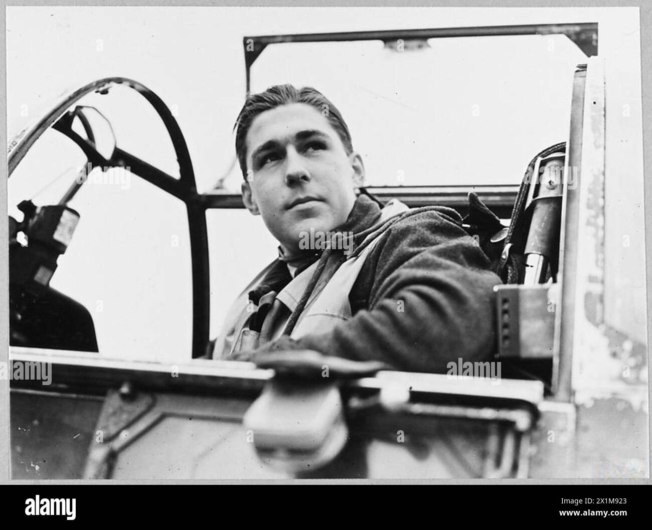 MEN OF AN ARMY COOPERATION SQUADRON - Flying Officer Guy Edward Pease ...