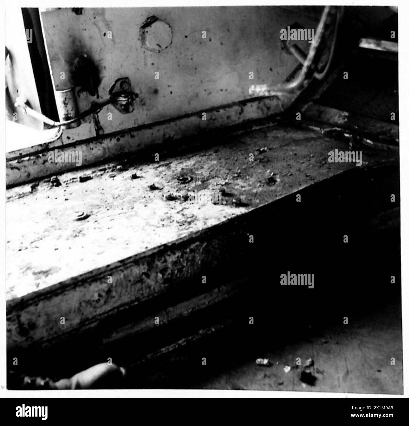 Bolt heads Black and White Stock Photos & Images - Alamy