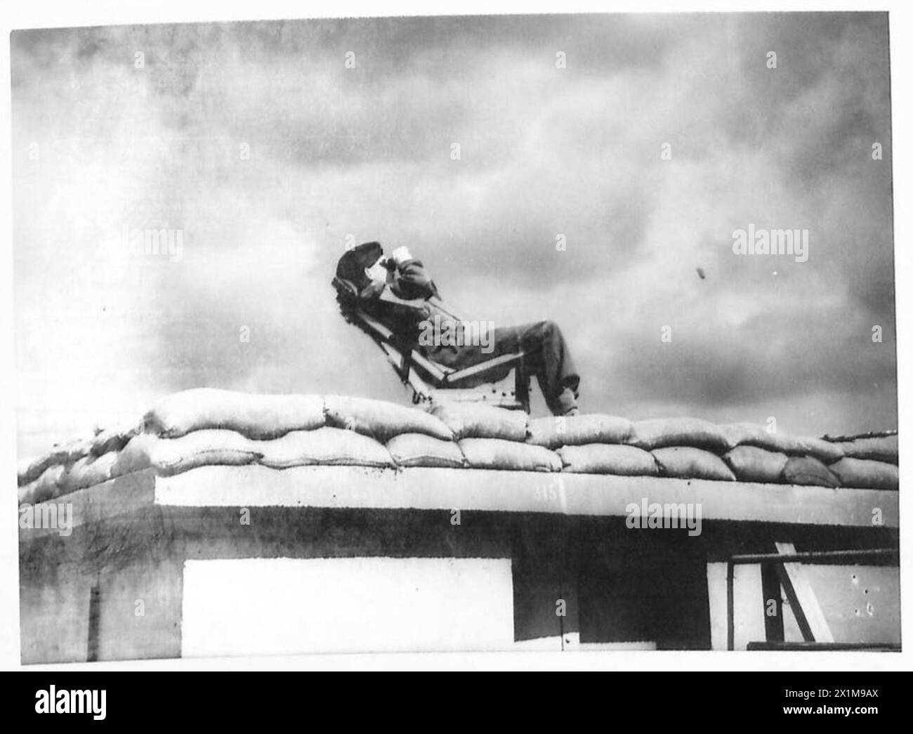THE POWER OF BRITAIN'S ANTI-AIRCRAFT DEFENCES - The spotter. the Air ...