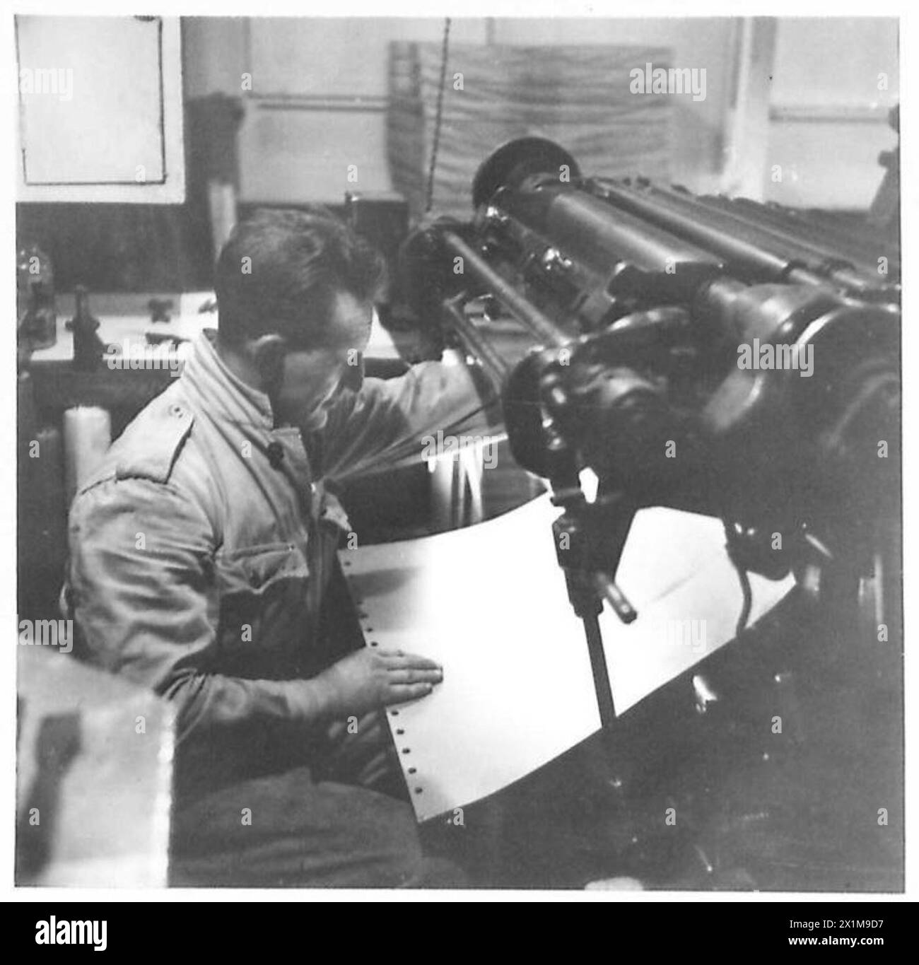 Fixing plate Black and White Stock Photos & Images - Alamy