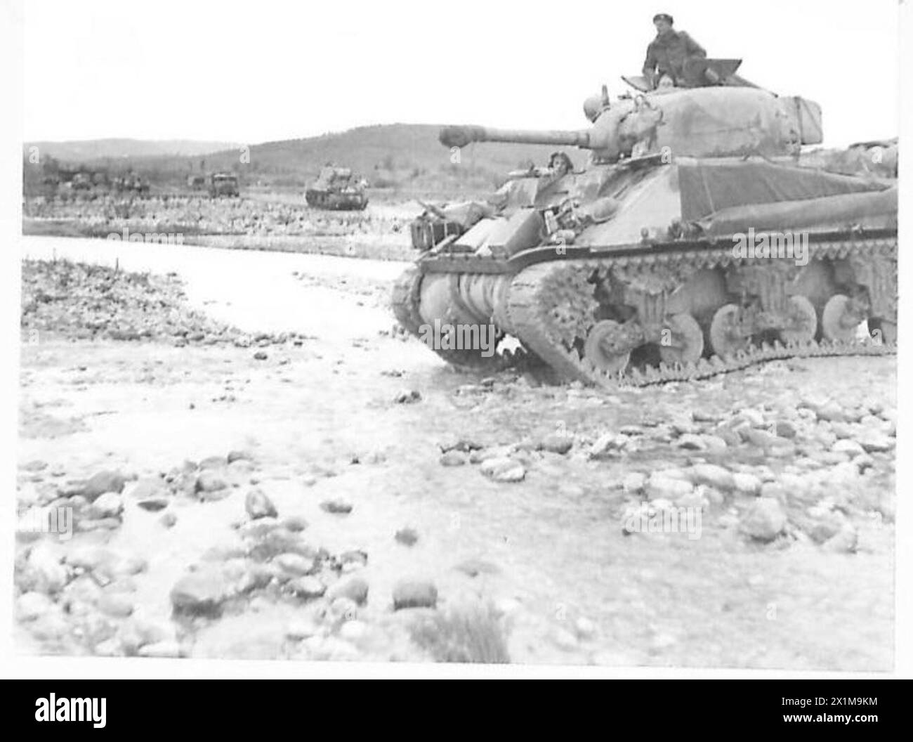 ITALY : EIGHTH ARMY - Sherman tanks of the 4th New Zealand Brigade ...