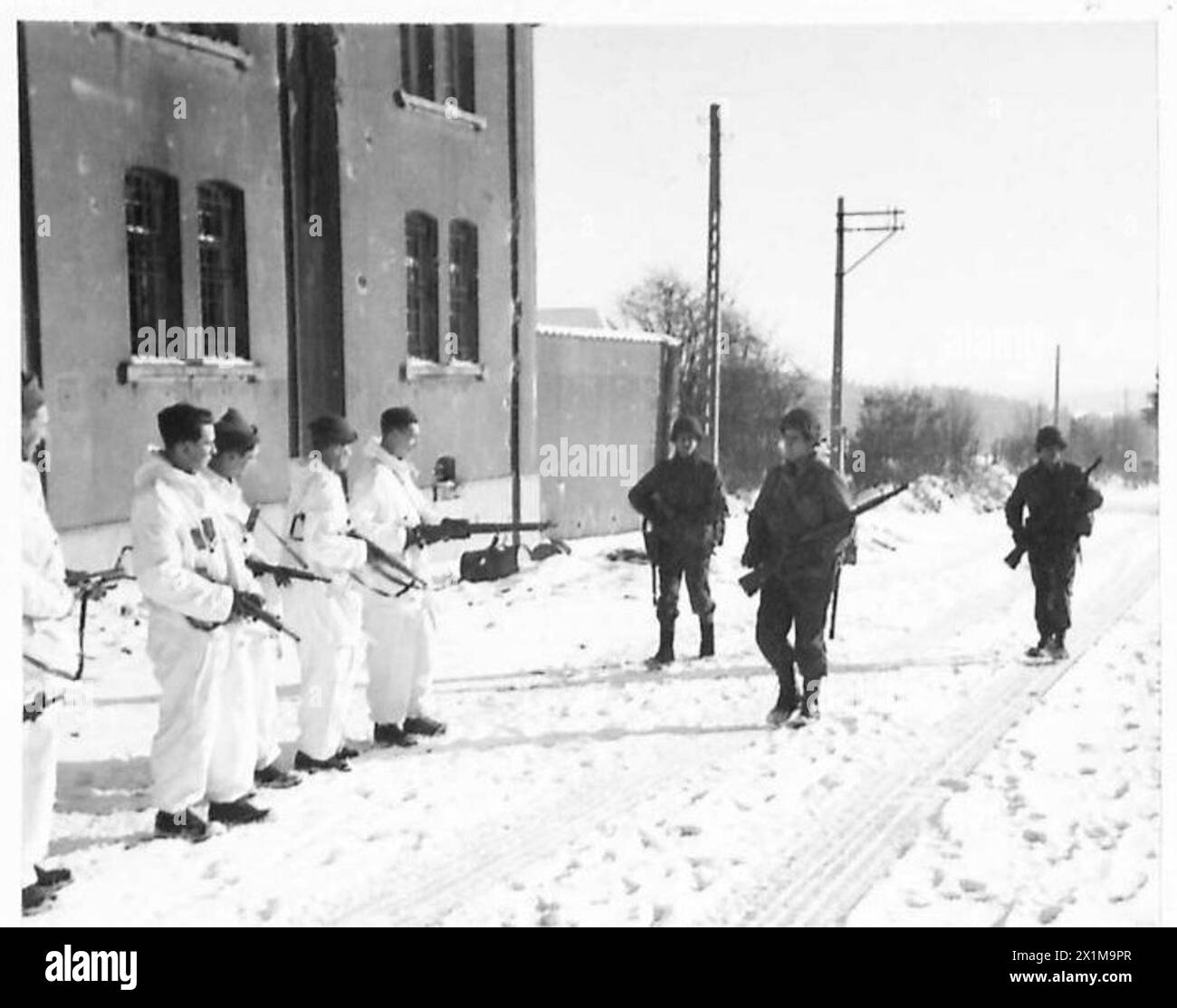 Three american soldiers from hi-res stock photography and images - Alamy