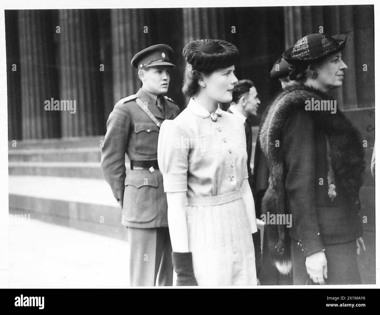LORD HIGH COMMISSIONER FOR SCOTLAND INSPECTS HOME GUARD - Miss Mary ...