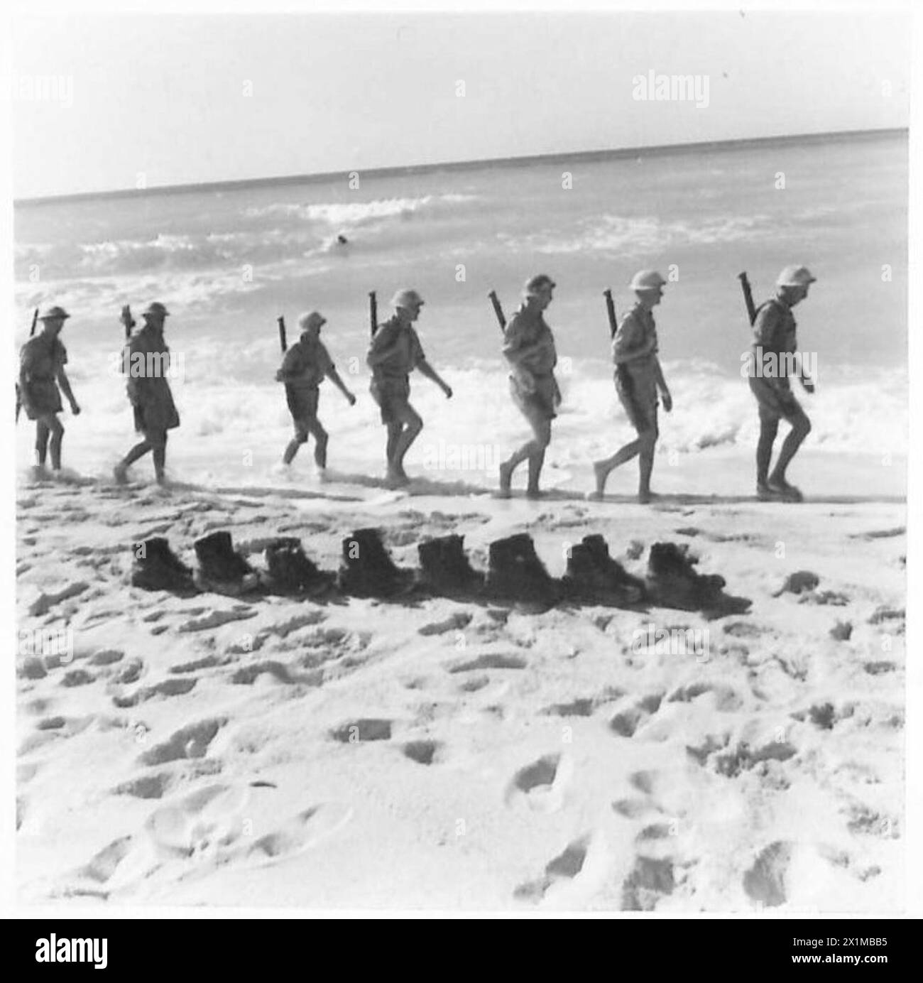 OUT WITH A SOUTH AFRICAN PATROL IN THE WESTERN DESERT - After a tiring ...