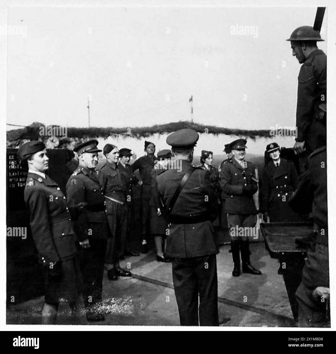 Senior british army officers Black and White Stock Photos & Images - Alamy