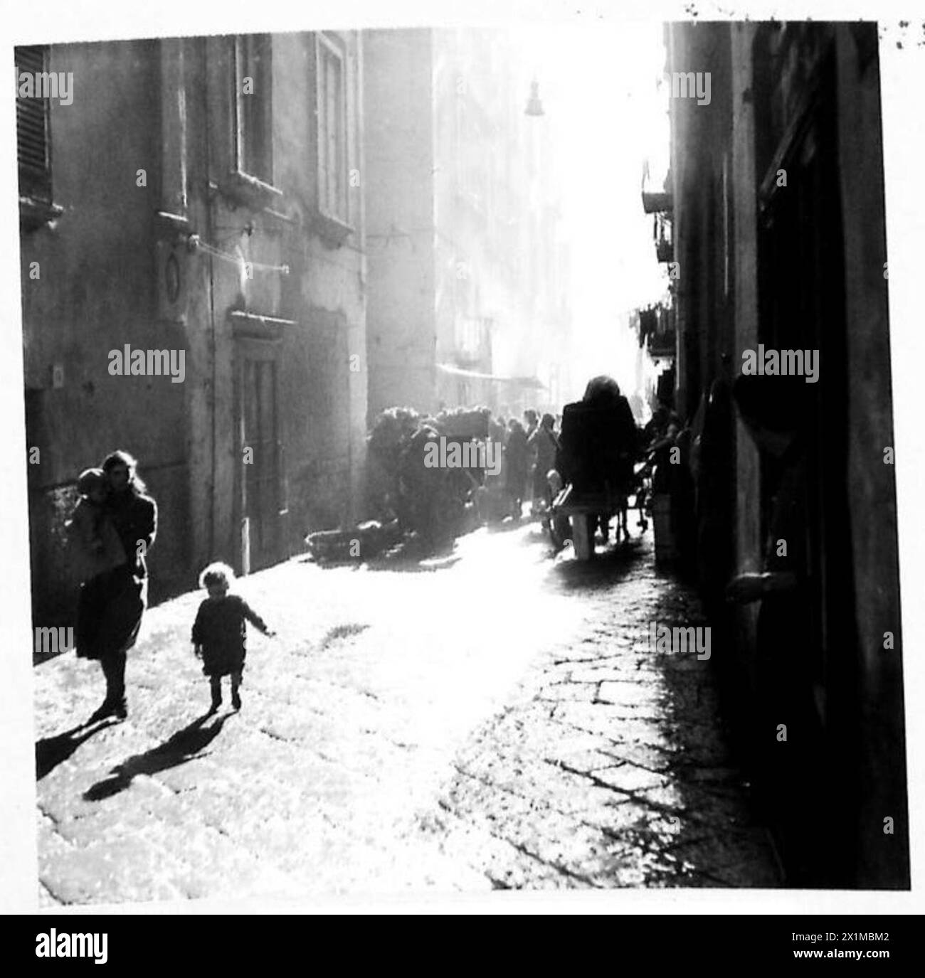 ITALYLIFE IN ALLIED-OCCUPIED NAPLES - A black market thrives in the ...