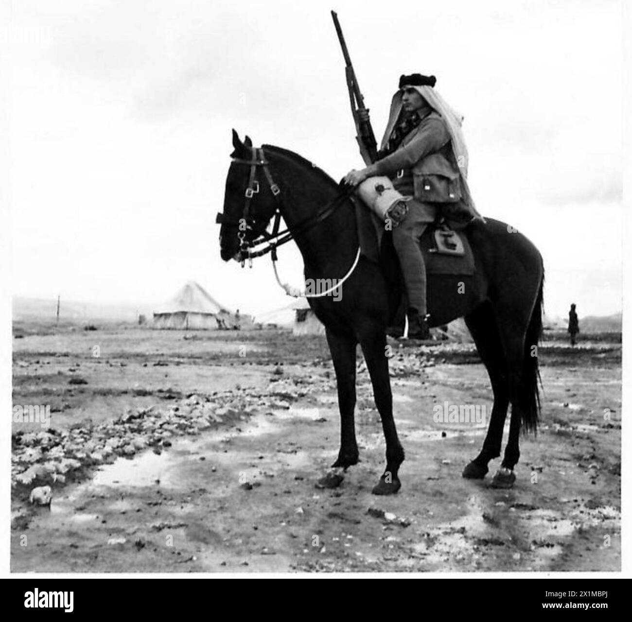 Head dress british army Black and White Stock Photos & Images - Alamy