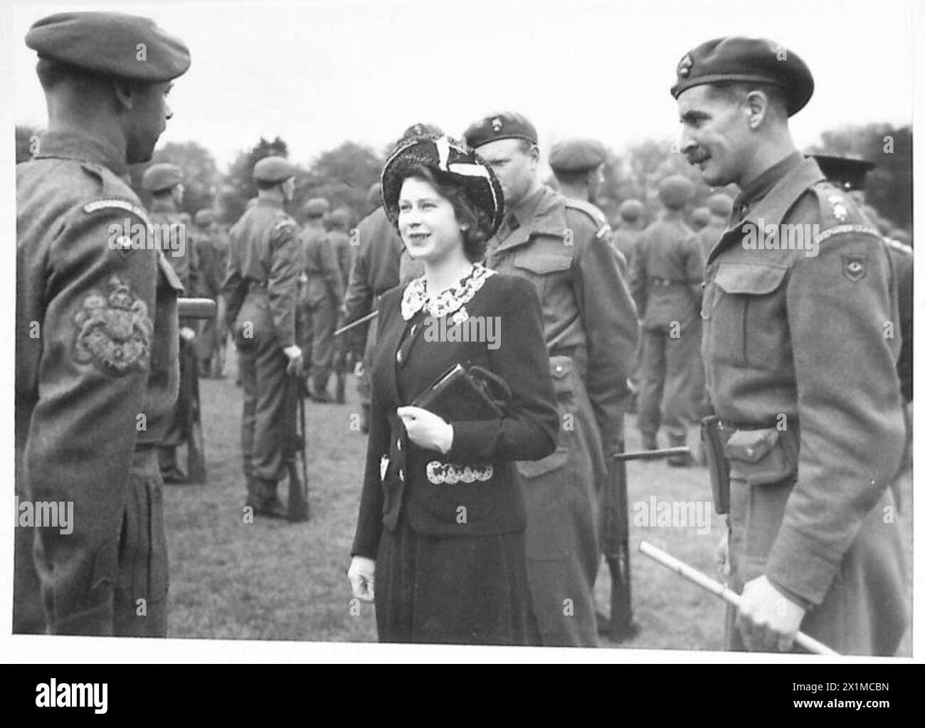 H.R.H. PRINCESS ELIZABETH VISITS THE GUARDS ARMOURED DIVISION - H.R.H ...