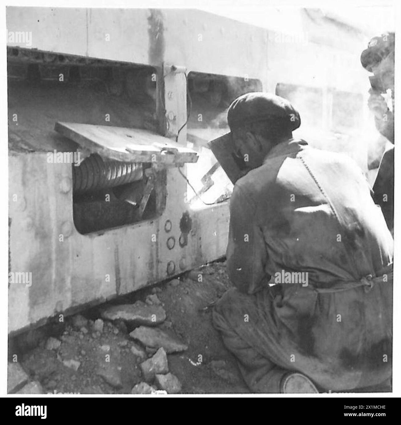 MISCELLANEOUS PICTURES FROM THE WESTERN DESERT - A welding job being ...