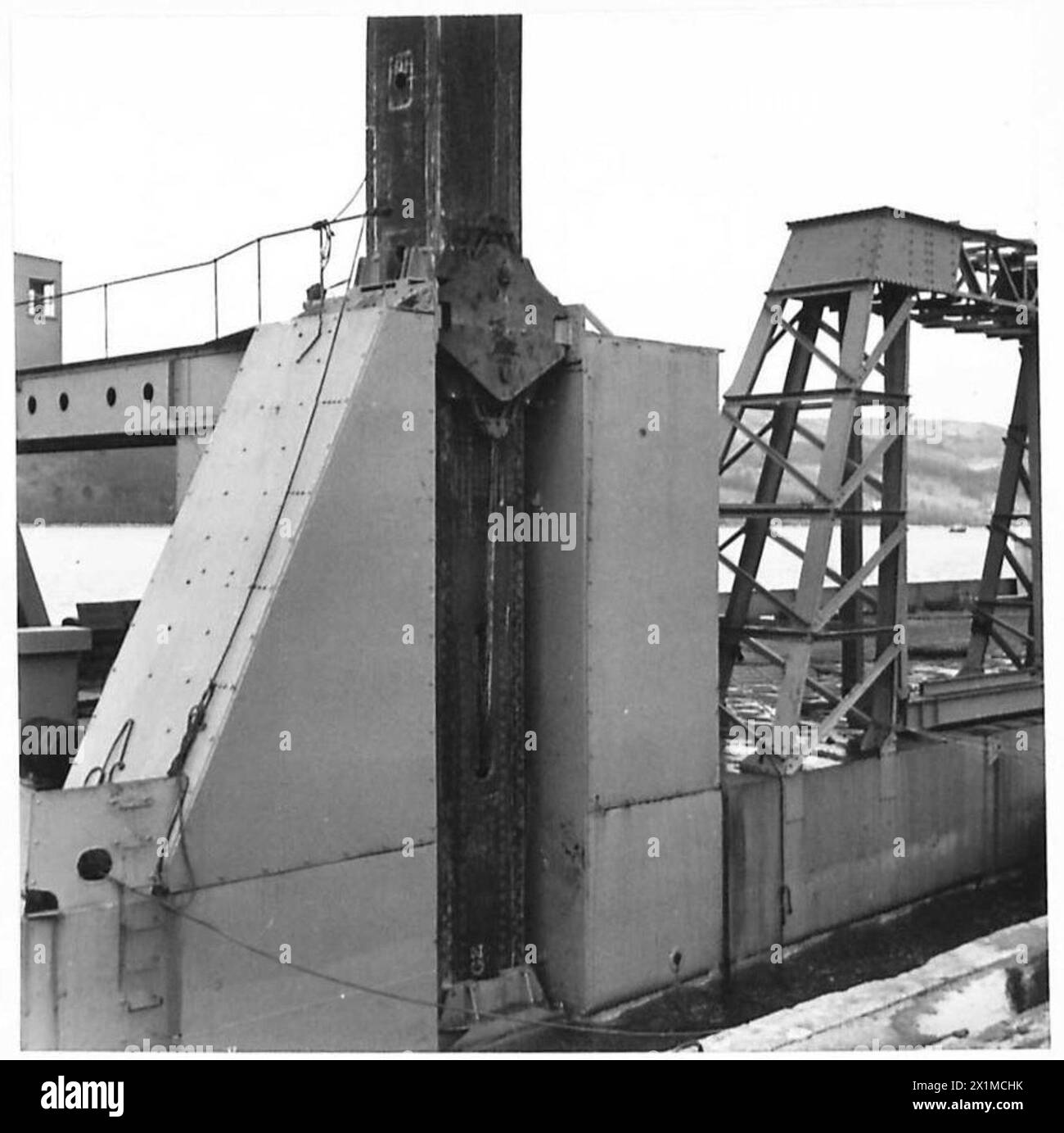 SPECIAL ASSIGNMENT FOR D.TN. - Showing SPUD slide with SPUD in position ...