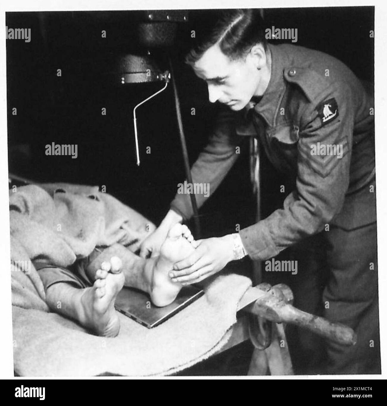Medical personnel at a casualty clearing station in North Africa ...