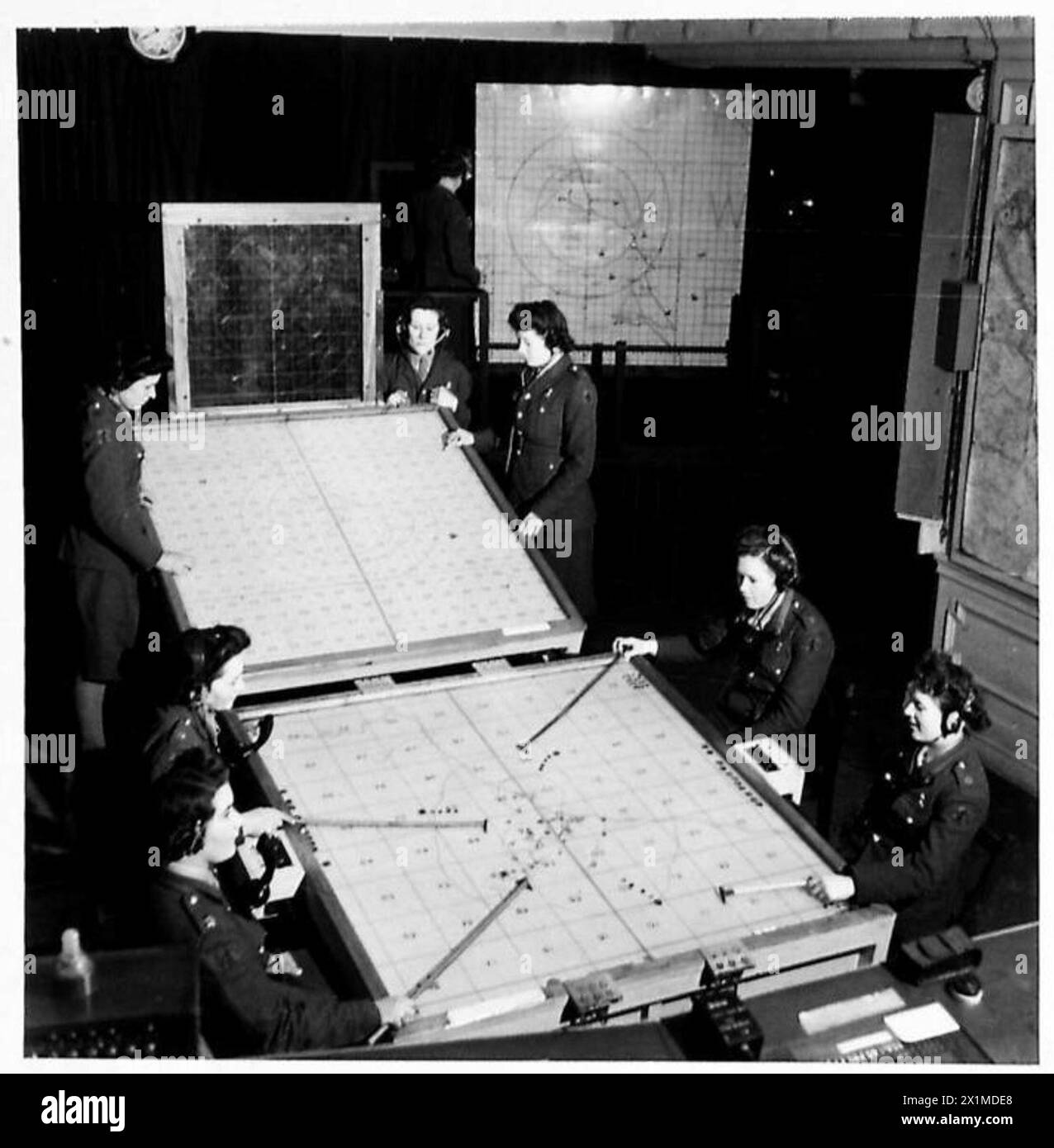AN A.A. GUN OPERATIONS ROOM - Photographs of an A.A. gun operations ...