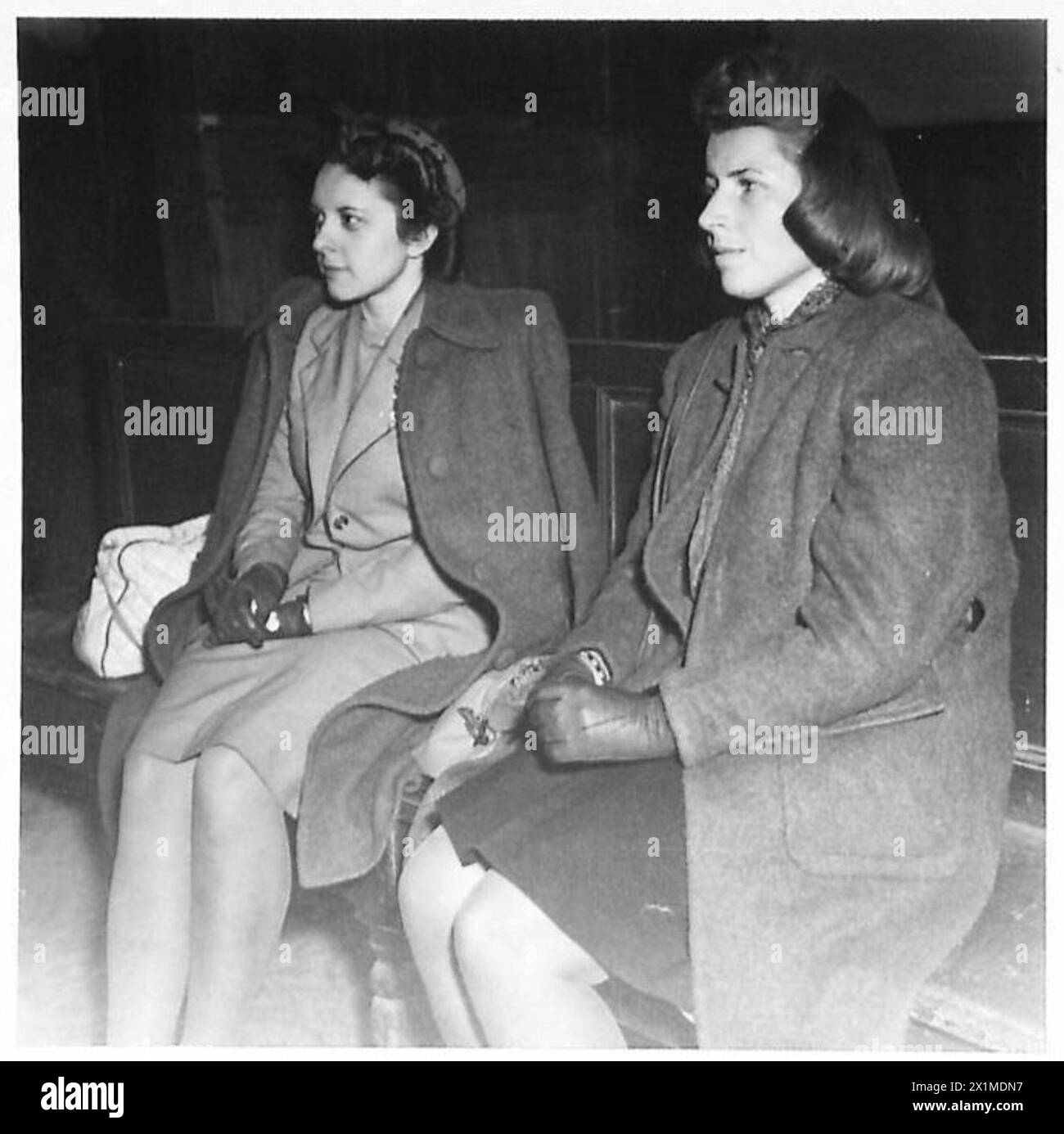 Ss soldiers and women Black and White Stock Photos & Images - Alamy