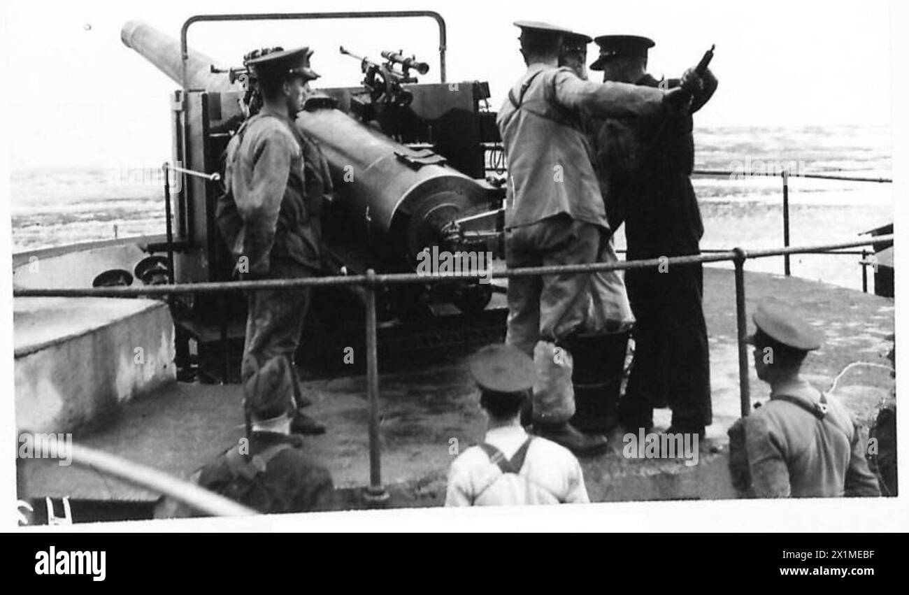 COASTAL DEFENCES AT SHEERNESS - A 6" coastal defence gun about to fire ...