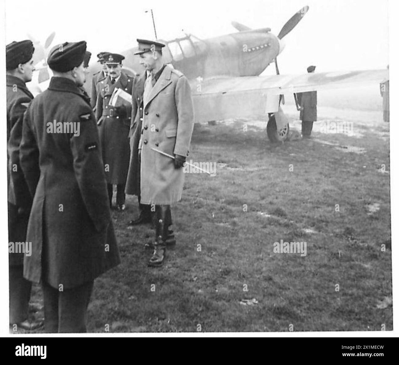 Airbase personnel Black and White Stock Photos & Images - Alamy