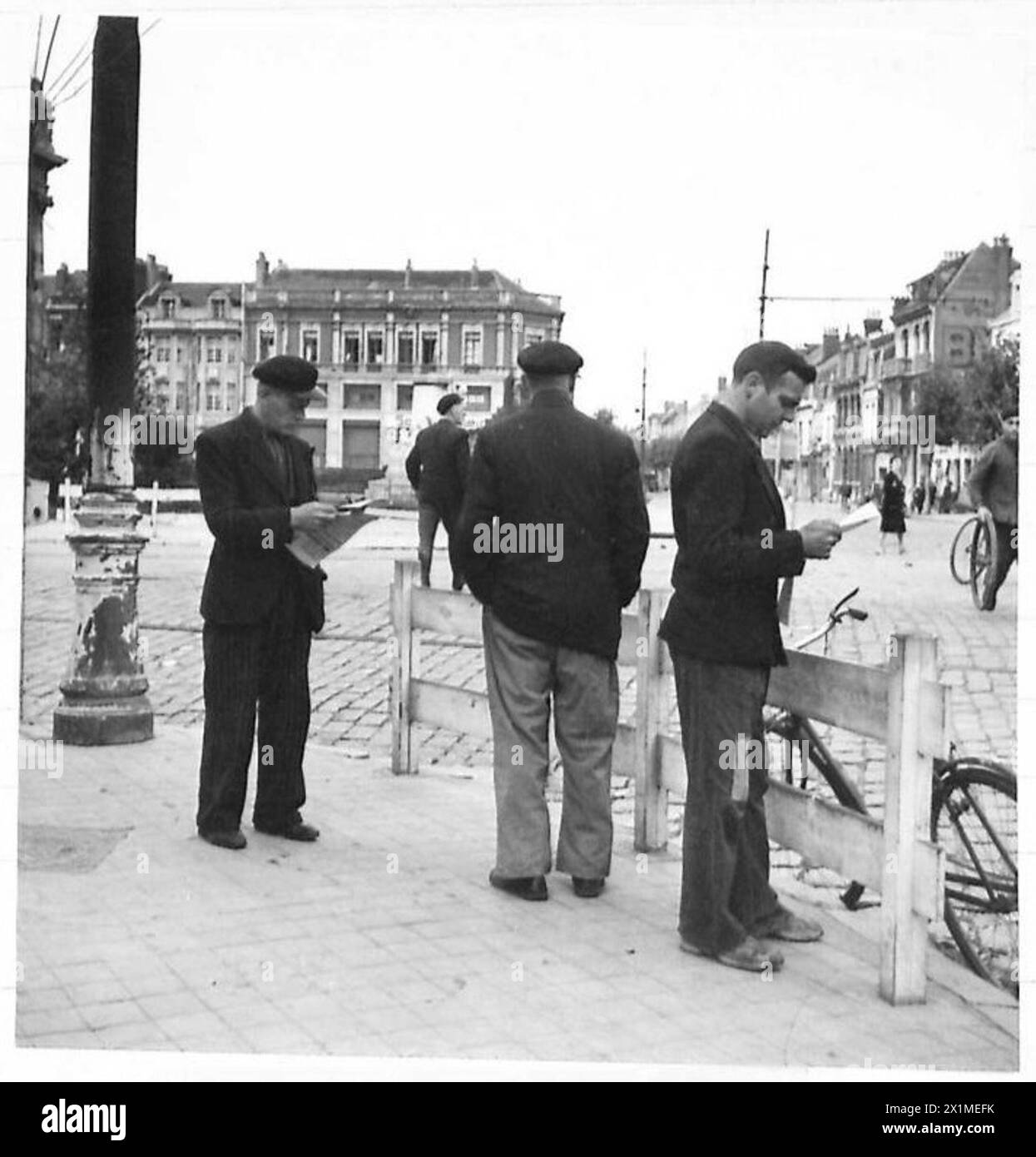 Group oversight Black and White Stock Photos & Images - Alamy