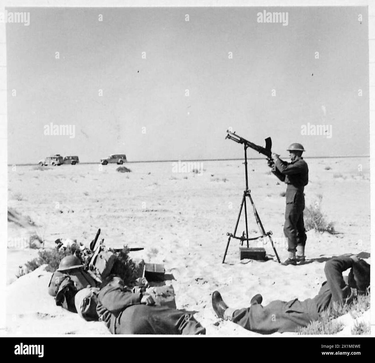 COMBINED OPERATIONS EXERCISE - An anti-aircraft gun position all ready ...