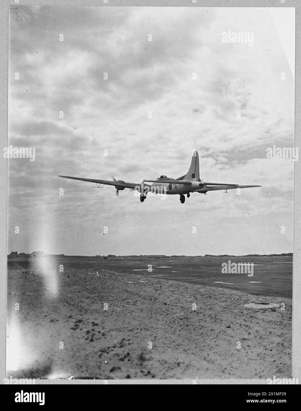 COASTAL COMMAND FORTRESSES COVER VAST ATLANTIC STRETCHES. - 11099 ...