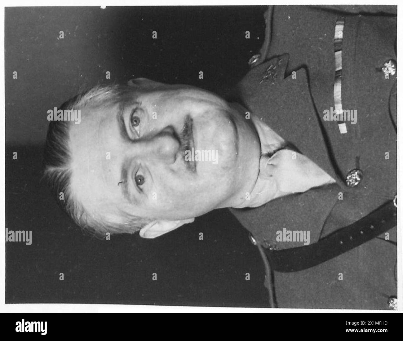 Portrait british army captain Black and White Stock Photos & Images - Alamy