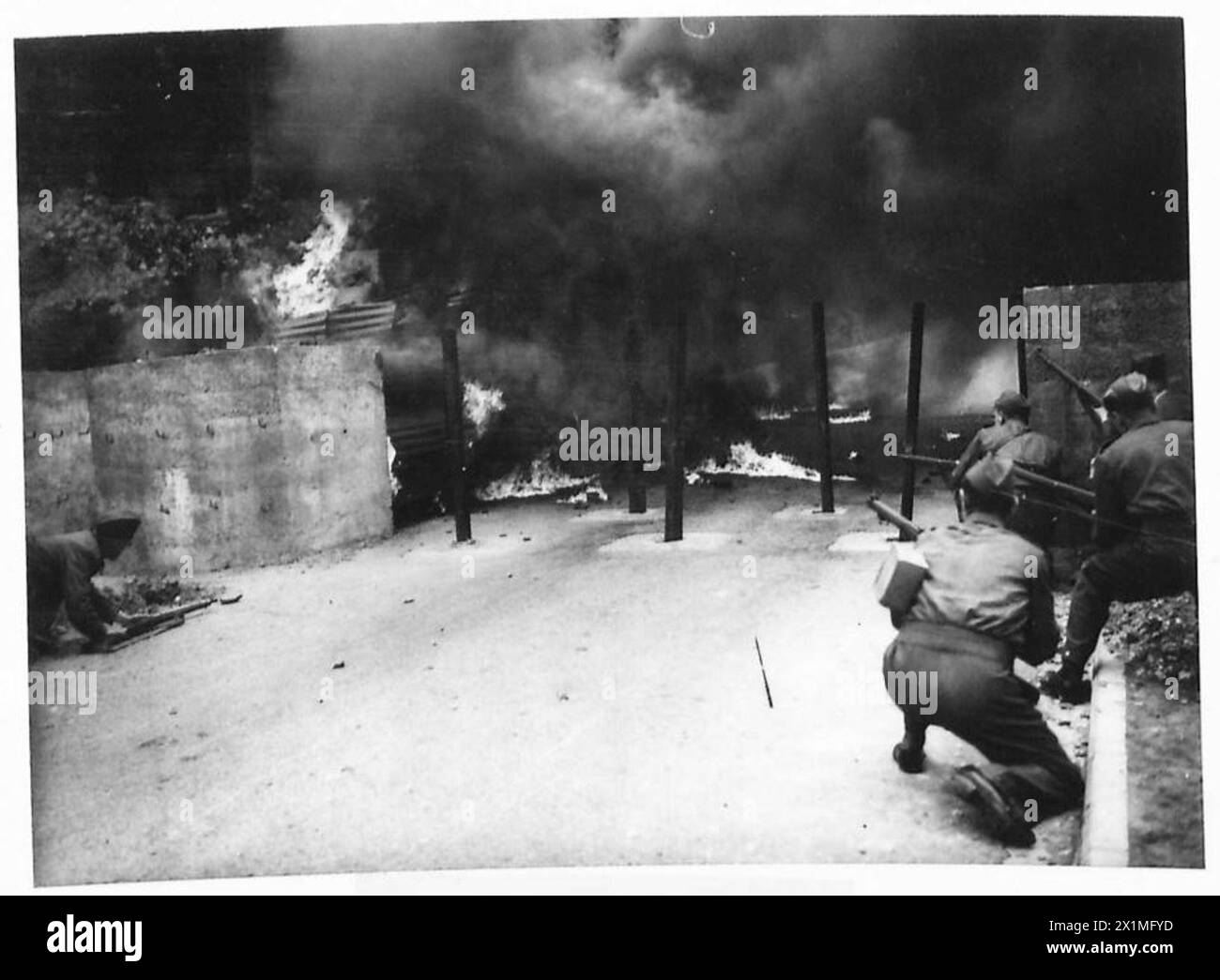Operation home Black and White Stock Photos & Images - Alamy