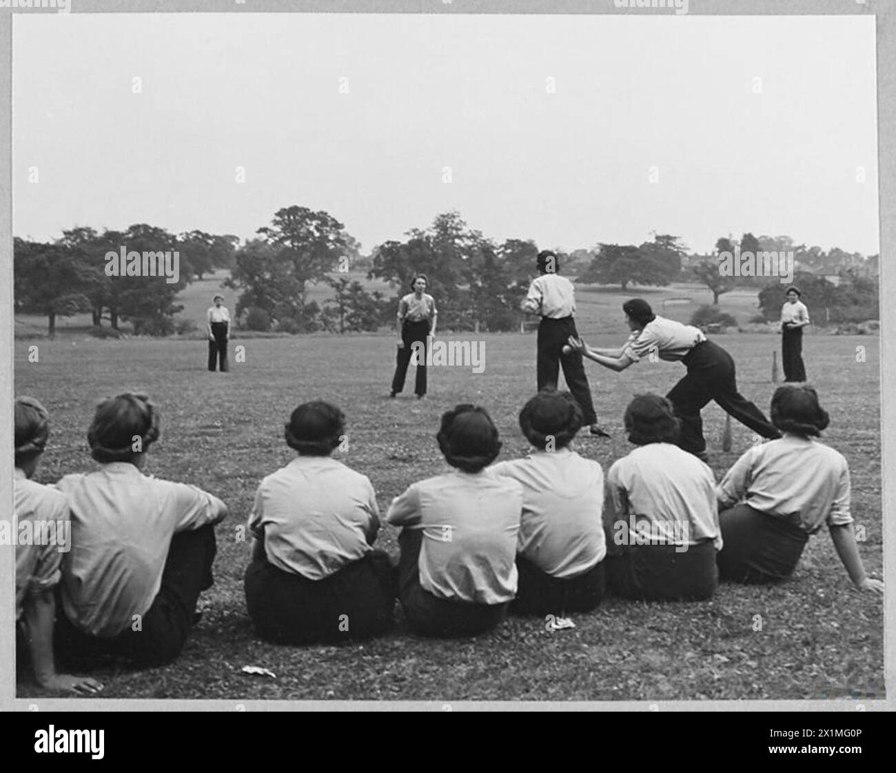 Police womens team hi-res stock photography and images - Alamy
