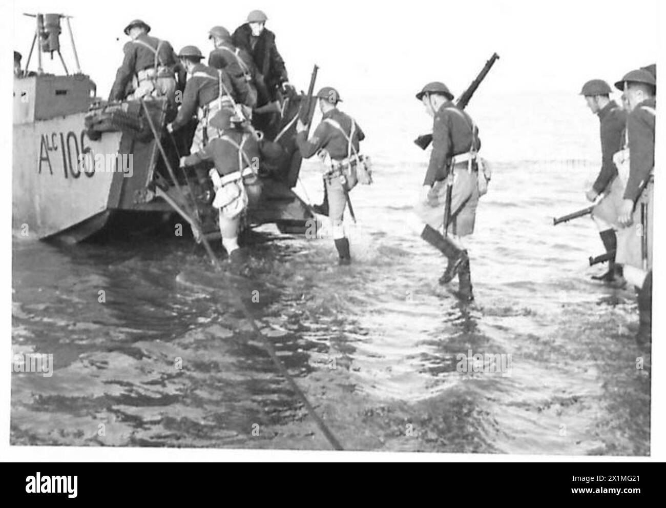 Artillery gun on deck Cut Out Stock Images & Pictures - Alamy
