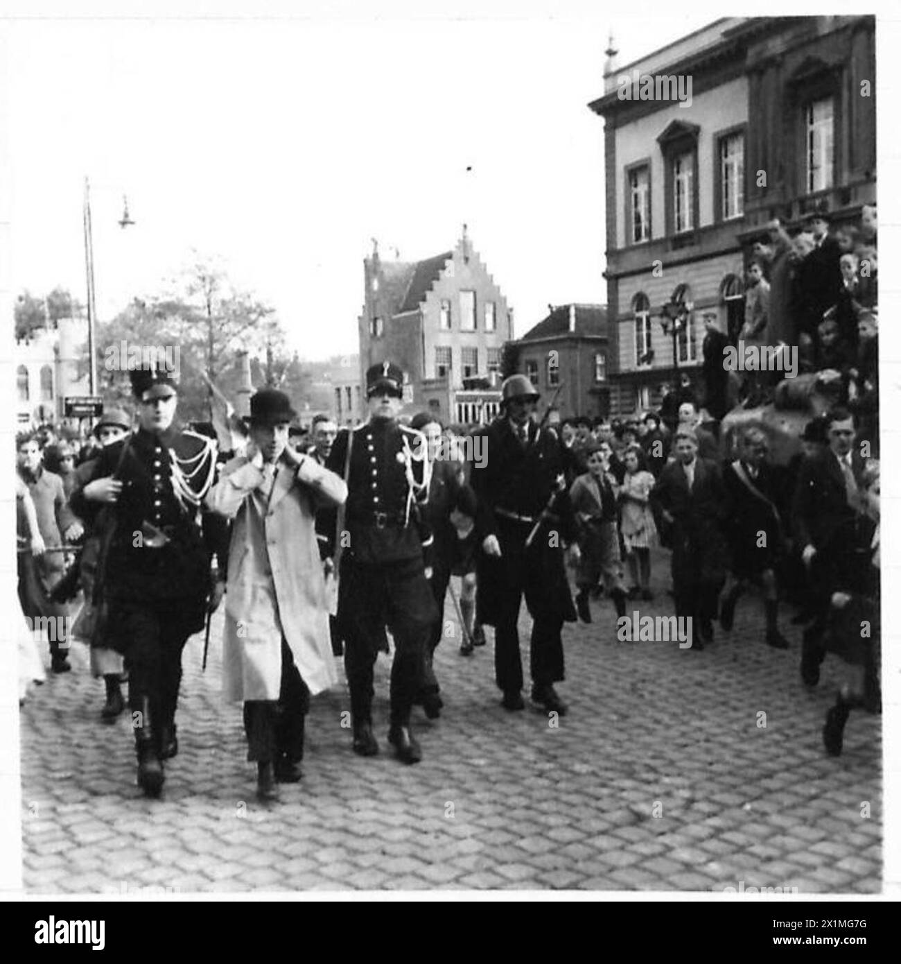 Local security personnel in Black and White Stock Photos & Images - Alamy