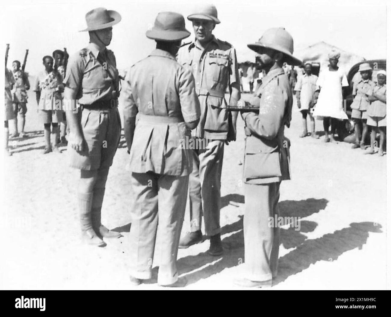 Diplomatic officers Cut Out Stock Images & Pictures - Alamy