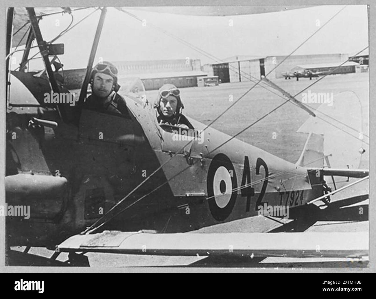 BOOKSELLER TO PILOT : KENT BOY REALISES HIS AMBITION TO FLY : - 10981 ...